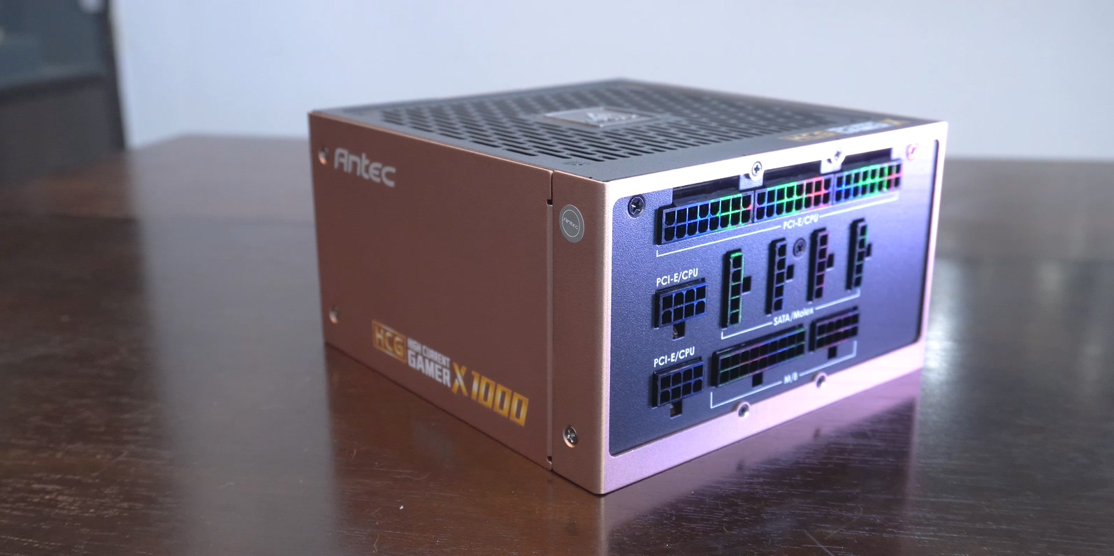 How to install a modular Power Supply ft. Antec 1000 HCG Extreme - Mr MuBot